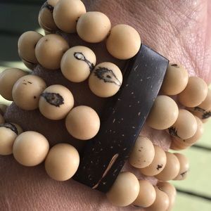 Rainforest Native | Jewelry | Salequadruple Strand Aa Seed Bracelet ...